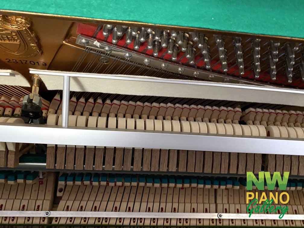 KNABE KN-420 43″ Console – NW Piano Gallery