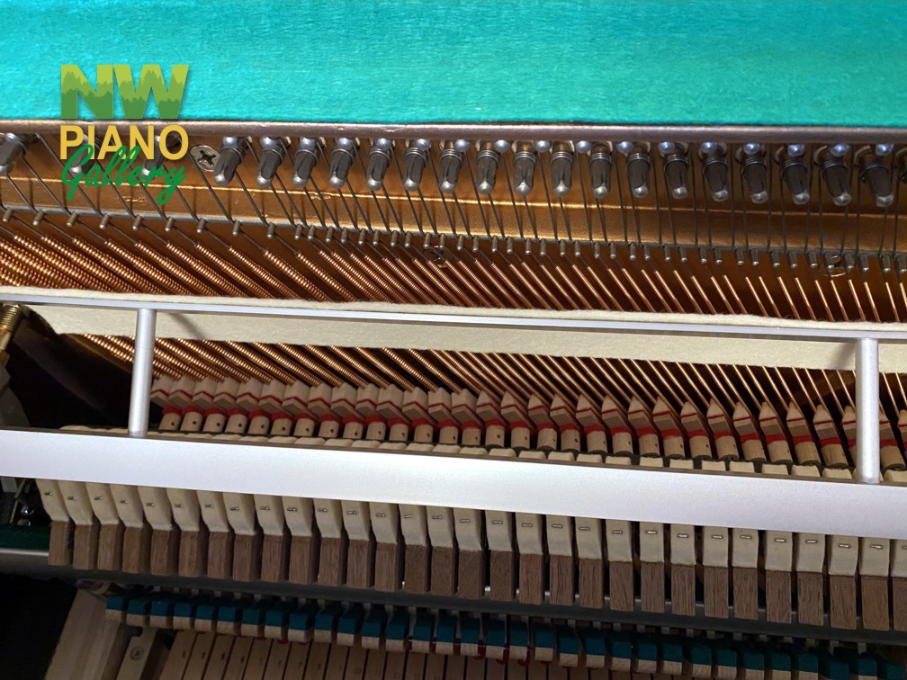 KNABE KN-420 43″ Console – NW Piano Gallery