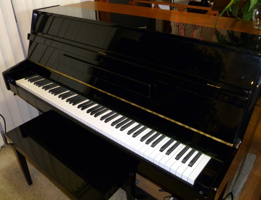 KNABE KN-420 43″ Console – NW Piano Gallery